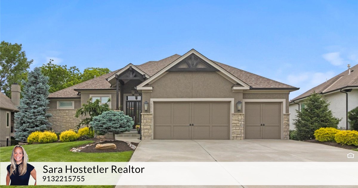 15616 Windsor St, Overland Park, KS 66224